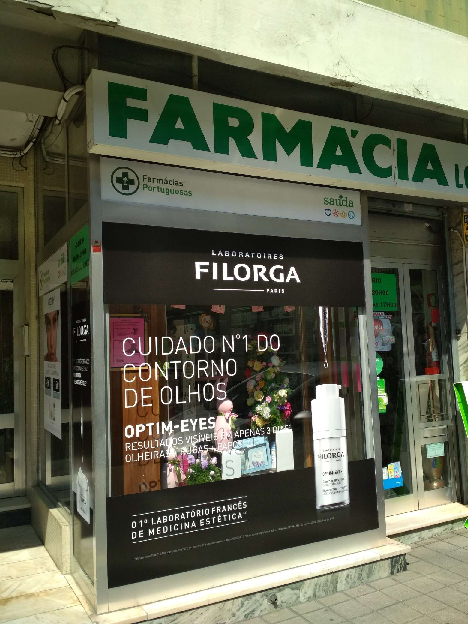 Faixas “Farmácias Portuguesas” - Farminveste - Emoções²